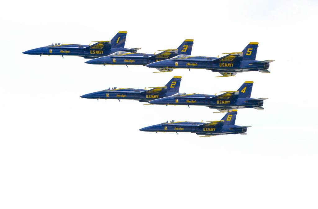 U.S. Navy Blue Angels Fly Missouri-Made Fighter Jets For 35 Years ...