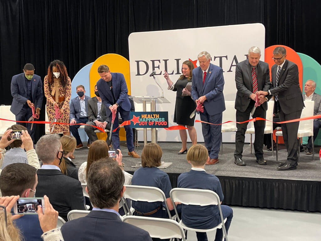 Deli Star Wins Family Business Award - Missouri Partnership